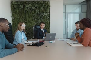 Understanding the C-Suite Organizational Chart and Corporate Hierarchy